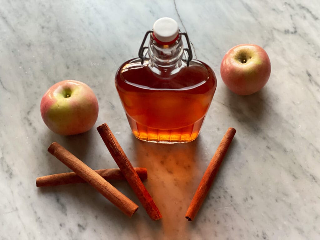 Infused Apple Bourbon - Just 3 Ingredients! - The Perks of Being Us